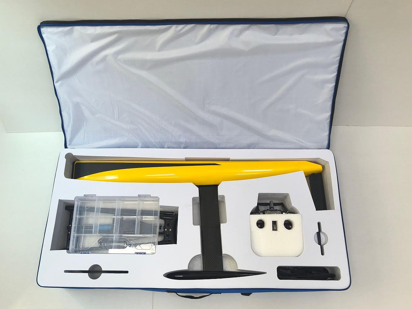 JOYSWAY DF95 Boat Travel Case ( Blue ) - Black Knight RC